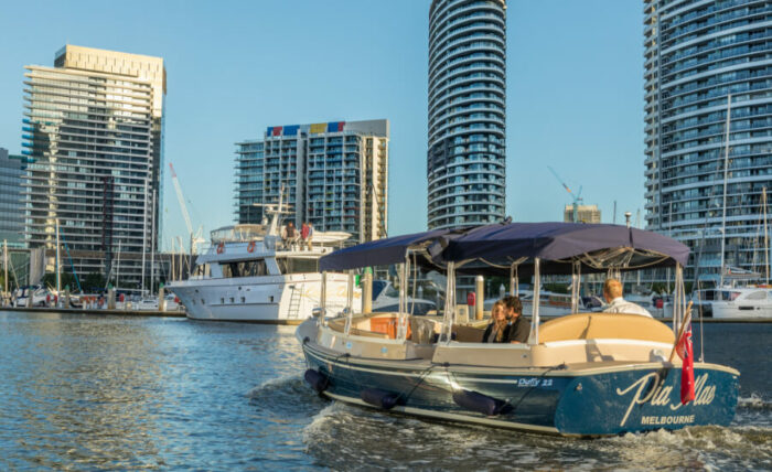 Progressive Yarra River Dinner Cruise - Pia Mae | Melbourne Boat Hire